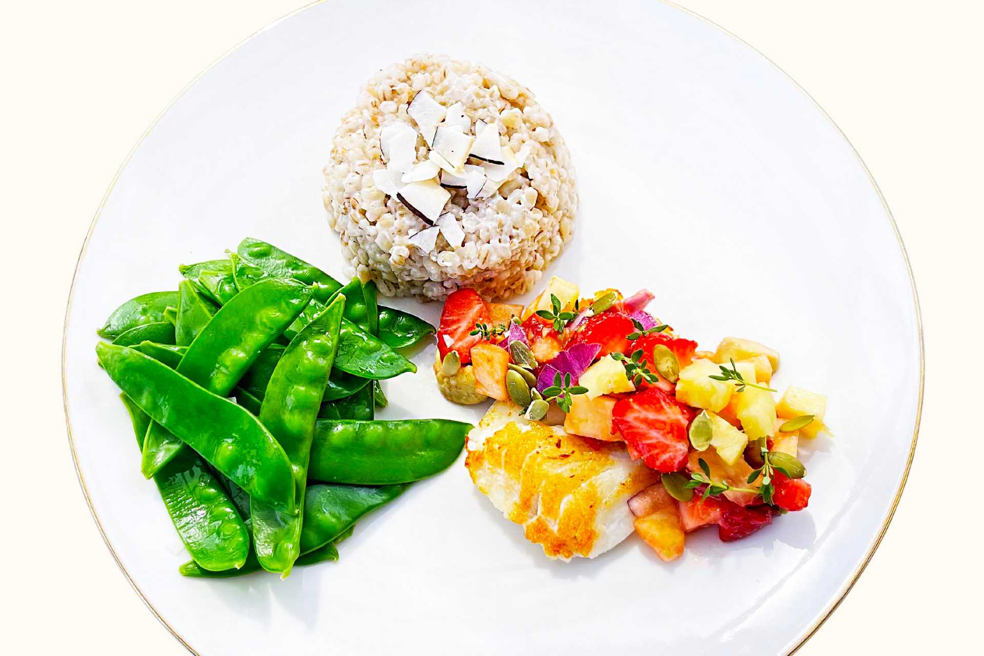 Hvit fisk med og jordbær & avokadosalsa og kokosgryn | SmudFood